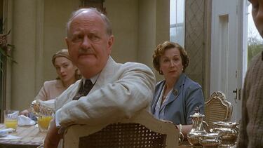 Les enquêtes de Foyle | Saison 1 | ICI TOU.TV